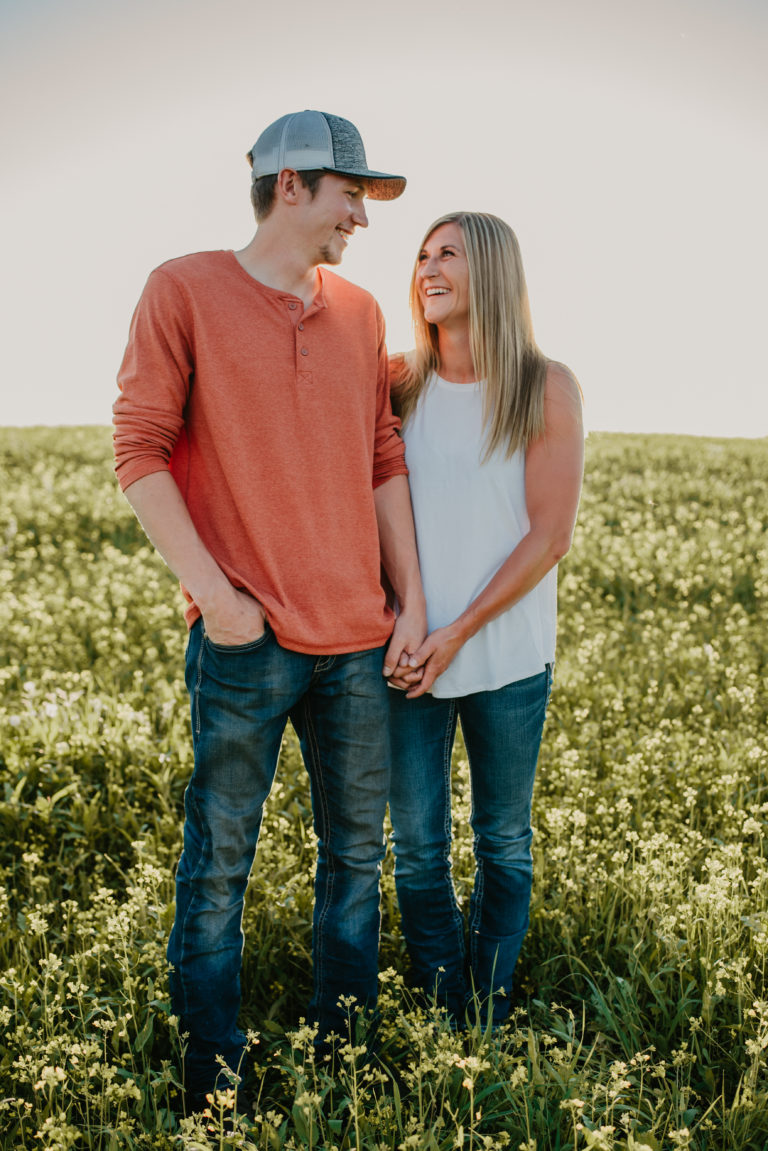Summer Engagement Session in Sherwood Park - Cora and Conner